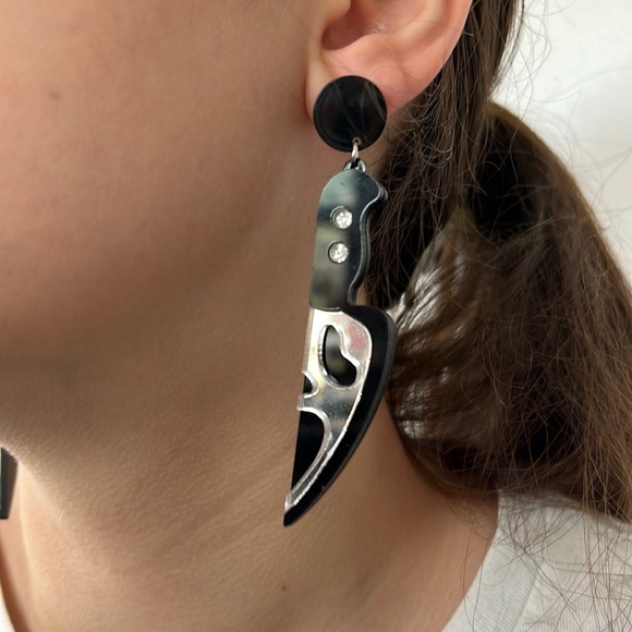 Ferret Creek | Jewelry | Scream Mirror Laser Cut Acrylic Ghost Face ...